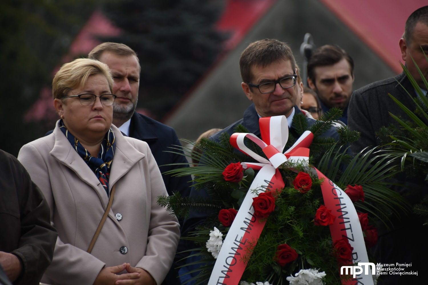 Nowa tabliczka na grobie bohatera | Muzeum Pamięci Mieszkańców Ziemi ...
